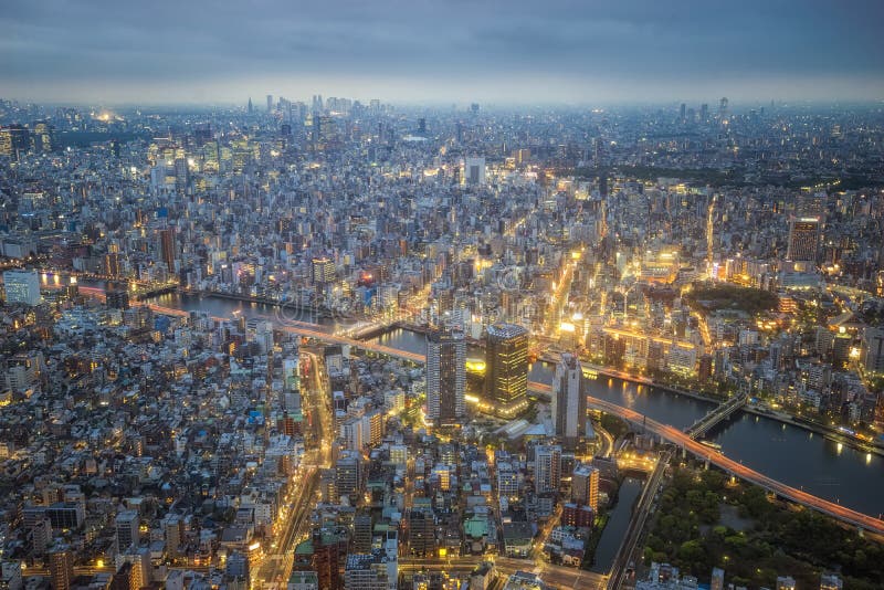Tokyo nightscape editorial photography. Image of city - 73047402