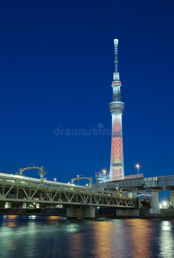 Tokyo sky tree editorial stock photo. Image of tree, japan - 32882398