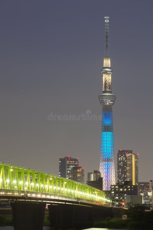 Tokyo sky tree editorial image. Image of business, japanese - 42696115