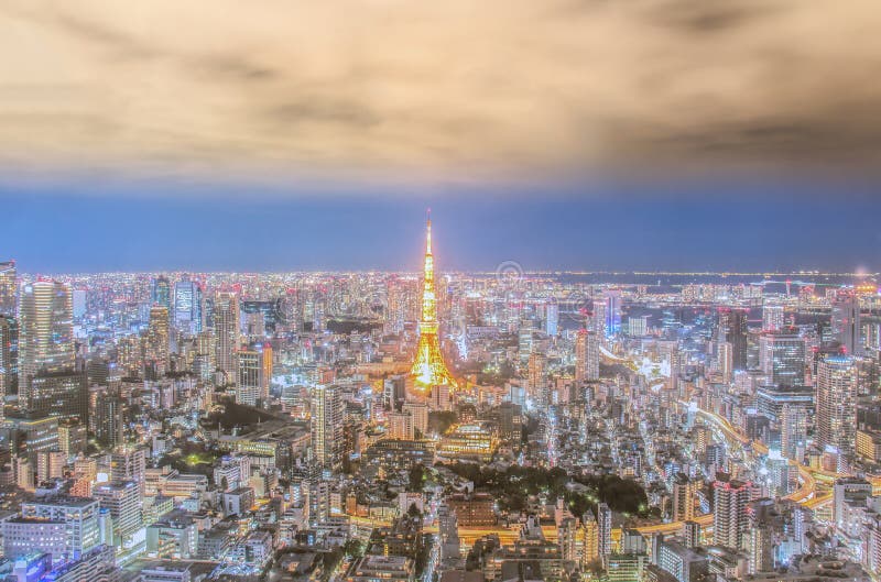 Tokyo Skyline in the Evening Stock Image - Image of landscape, famous ...