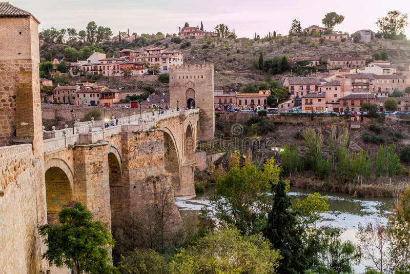 TOLEDO, SPAIN - OCTOBER 23, 2017: Puente San Martin Bridge in Toledo ...