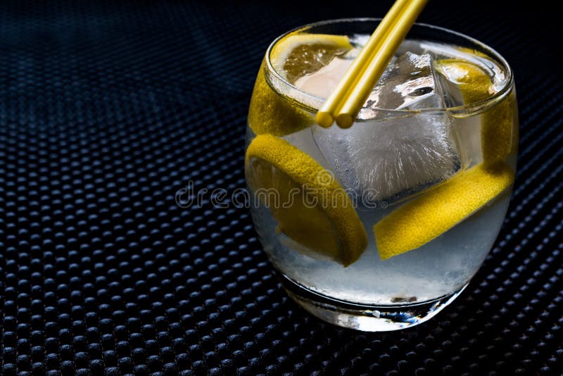 Tom Collins Cocktail with Lemon and Ice. Stock Image - Image of cherry ...