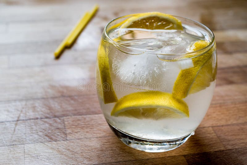 Tom Collins Cocktail with Lemon and Ice. Stock Image - Image of fruit ...
