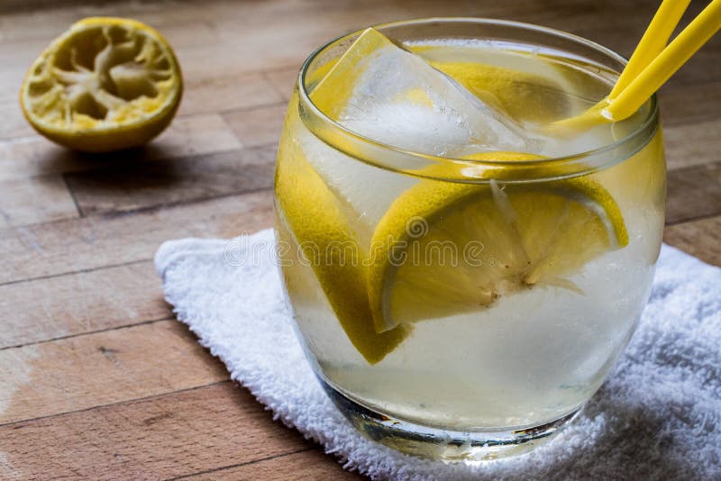Tom Collins Cocktail with Lemon and Ice. Stock Photo - Image of cherry ...