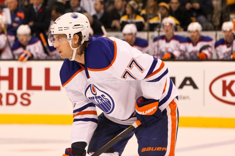 Tom Gilbert Edmonton Oilers Editorial Image - Image of league, player ...