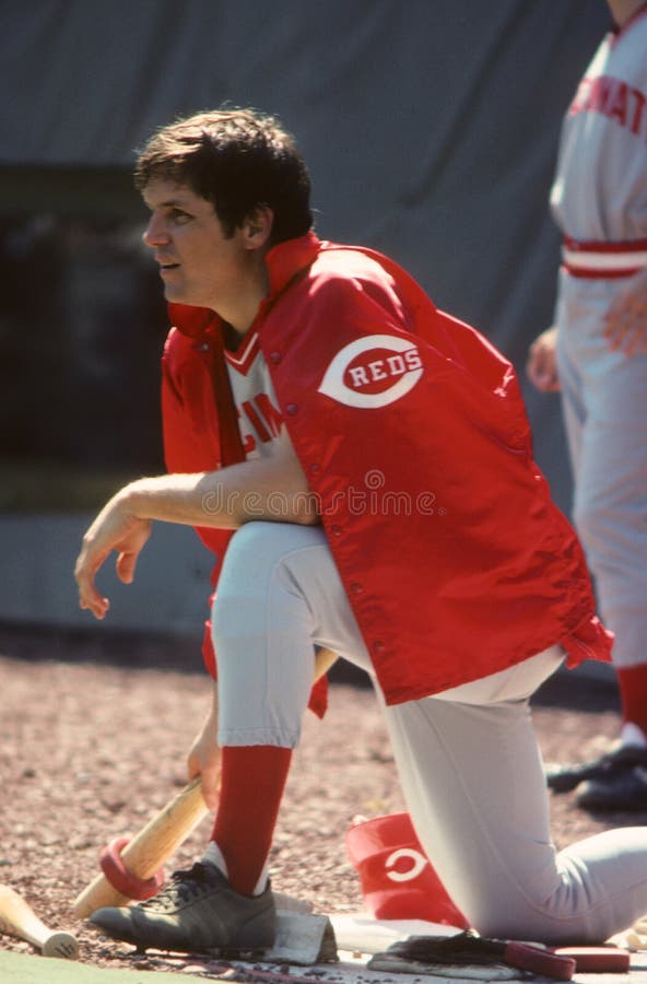 Tom Seaver Cincinnati Reds editorial photo. Image of action - 155236991