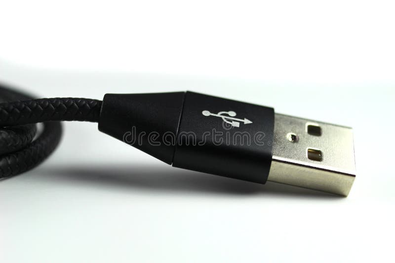 Tomada Do Cabo De USB Isolada No Fundo Branco Foto de Stock - Imagem de ...