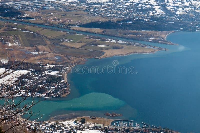 Tomada do rio, lago Como imagem de stock. Imagem de vista - 19932289