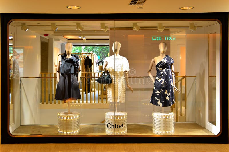 Tomada varejo de Chloe imagem de stock editorial. Imagem de consumidor ...