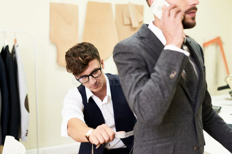 Cliente ocupado imagen de archivo. Imagen de llamada - 102525397