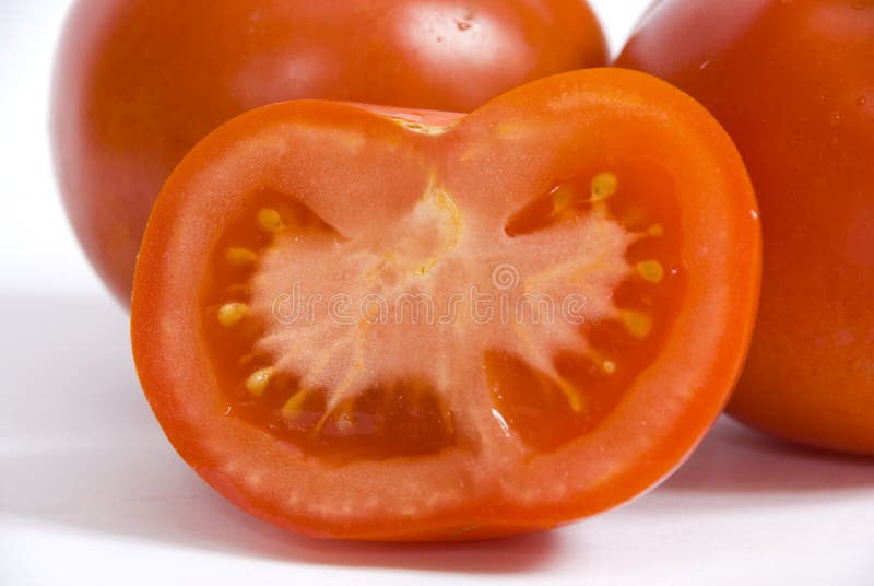 Tomates Coupées En Tranches Photo stock - Image du coupées, tranches ...