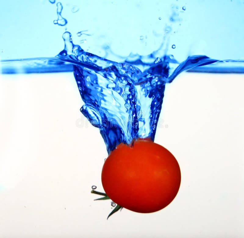 Tomato in water stock image. Image of meal, bubble, freshness - 30824131