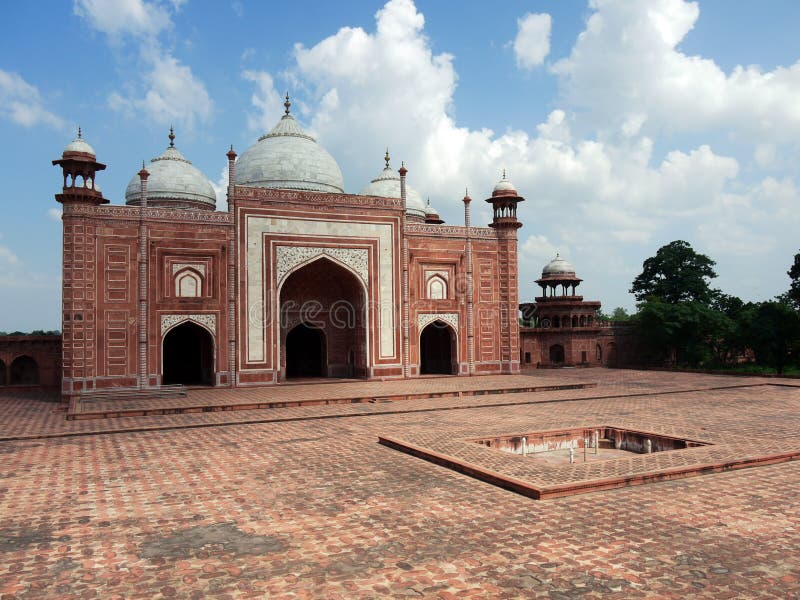 A Tomb in the Taj Mahal Complex Stock Photo - Image of landmark, clouds ...