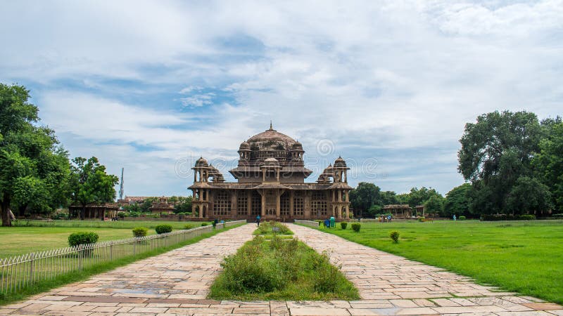 Tomb of Tansen, Gwalior stock photo. Image of vilas - 255070992