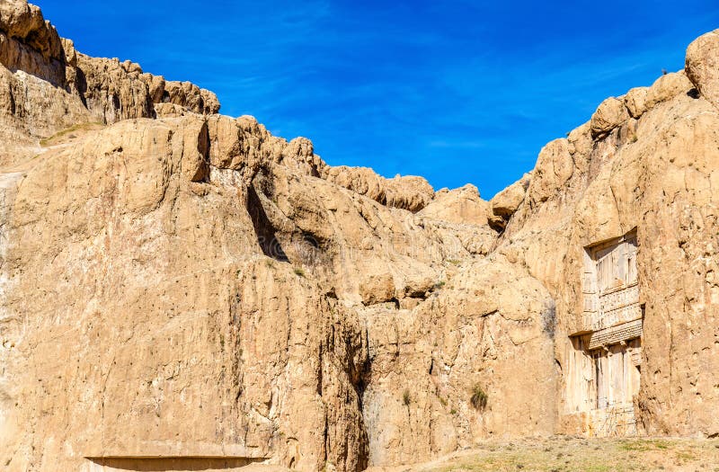 Tombe Antiche Di Re Dell'achemenide a Naqsh-e Rustam Nell'Iran ...