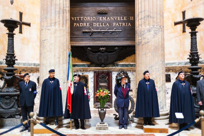 Tombe De Victor Emmanuel II Image éditorial - Image du tombeau ...