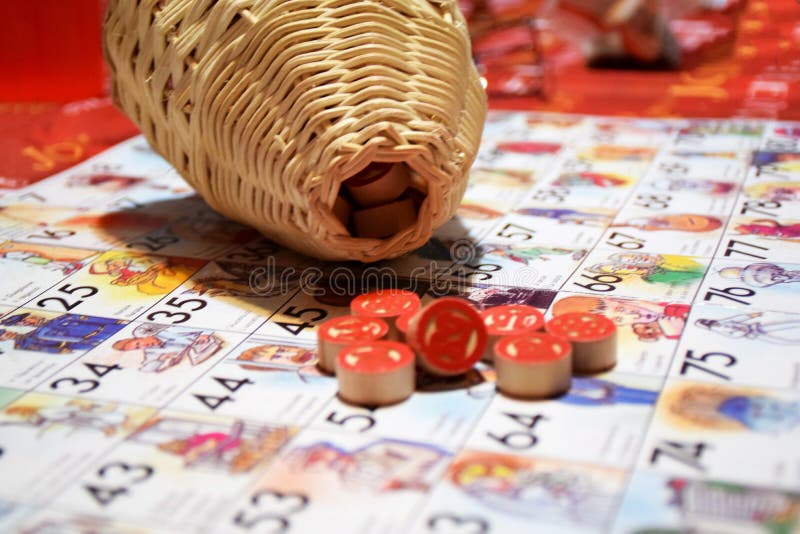 Tombola foto de archivo. Imagen de rifa, tarjeta, navidad - 101954172