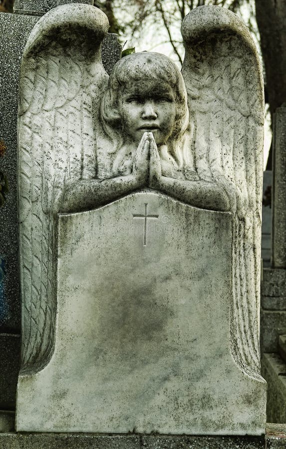 Tombstone angel praying stock image. Image of graveyard - 22803337