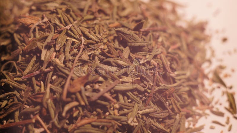 Tomillo Seco Fotos De Stock - Descarga 7,020 Fotos Libres de Derechos