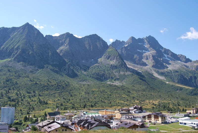 Tonale pass stock image. Image of lombardy, bike, relax - 24392905