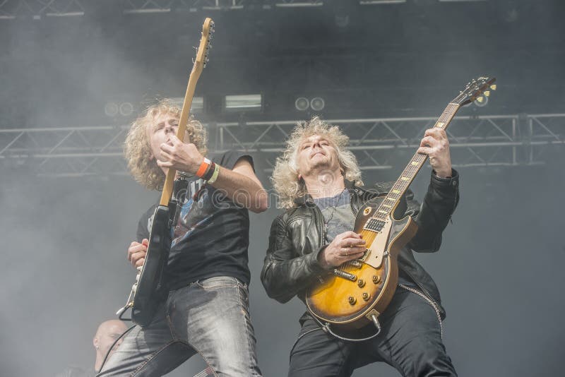 Toneladas De La Roca 2014, Banda De Blaze Bayley Imagen editorial ...