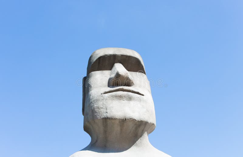 Tongariki Mimic Statue on Sky Stock Image - Image of polynesia, site ...