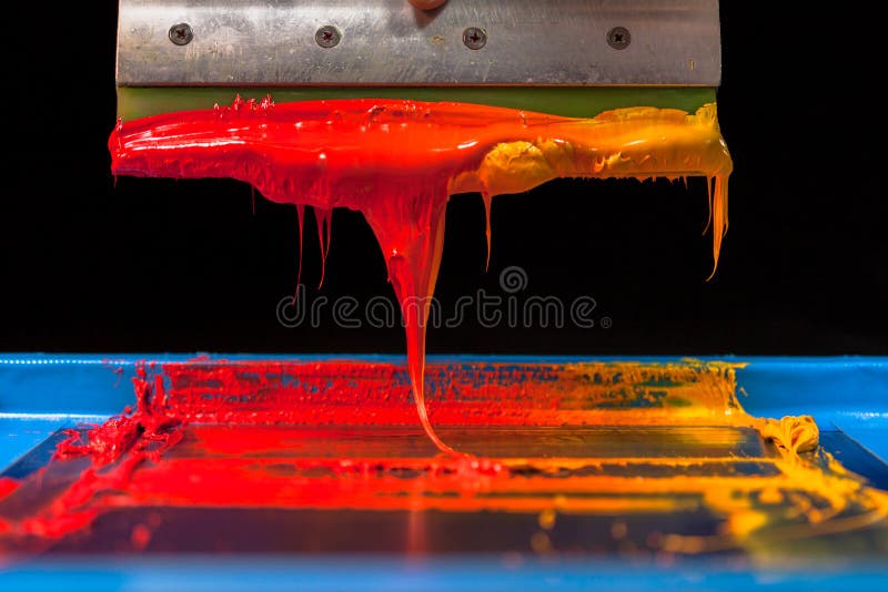 Tono caliente del color imagen de archivo. Imagen de medida - 77670485