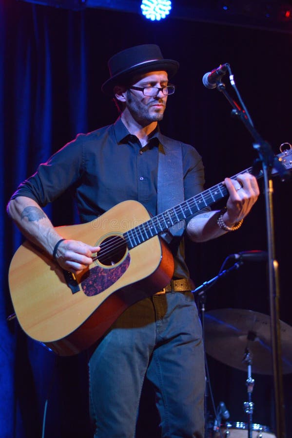 Tony Lucca editorial stock image. Image of live, music - 40908379