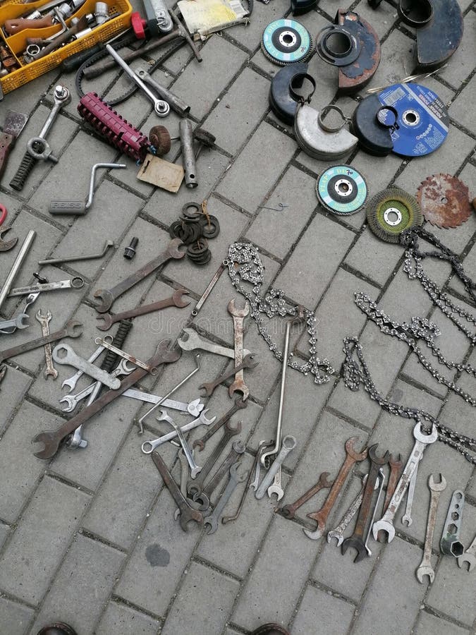 Ð Ð»Ð°Ñ‚ ÐºÐ¾Ñ˜Ð¸ Ð½Ðµ Ð¿Ñ€Ð¾Ð»Ð°Ð·Ð¸ Stock Image - Image of fatigue ...