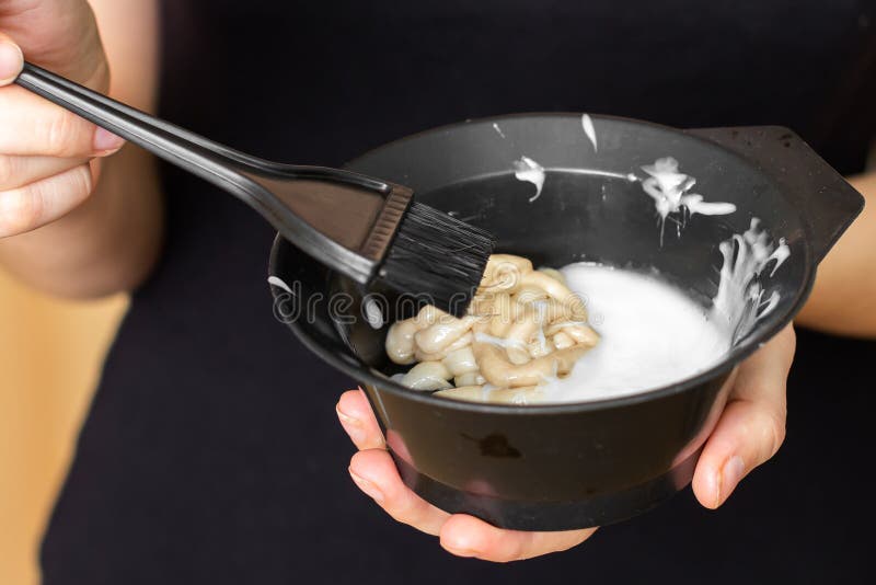 Tools for Hair Dyeing in Woman Hands. Colouring of Hair at Home Stock ...