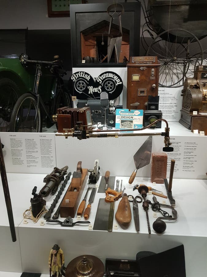 Tools of the past editorial photography. Image of museum - 132926677