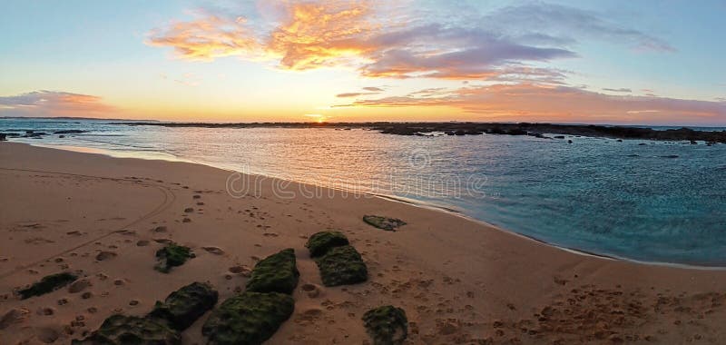Sunset Toowoon Bay, Australia Stock Photo - Image of rocks, leisure ...