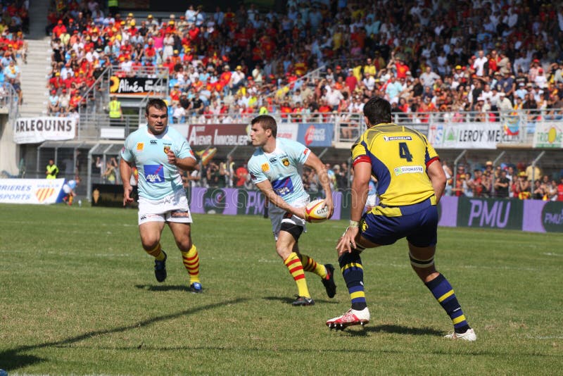 Top 14 Rugby Match USAP Vs ASM Editorial Stock Image - Image of ovalie ...