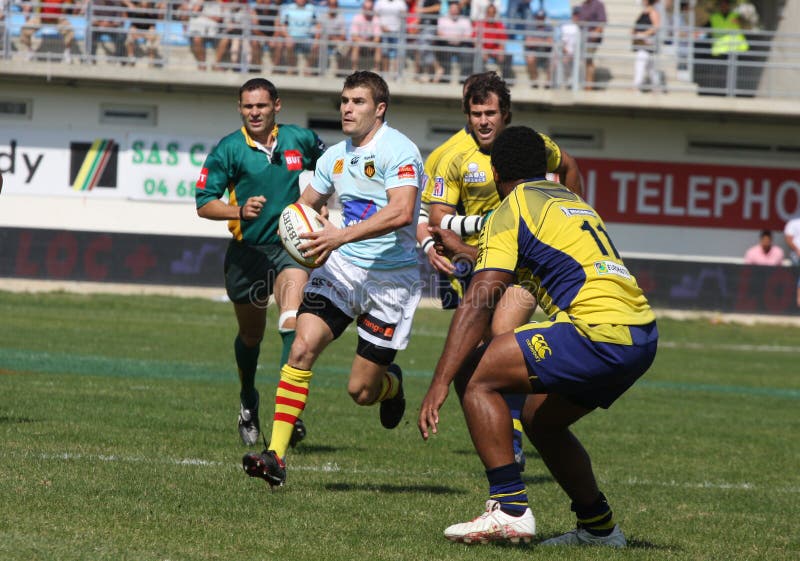 Top 14 Rugby Match USAP Vs ASM Editorial Photo - Image of ovalie, usap ...