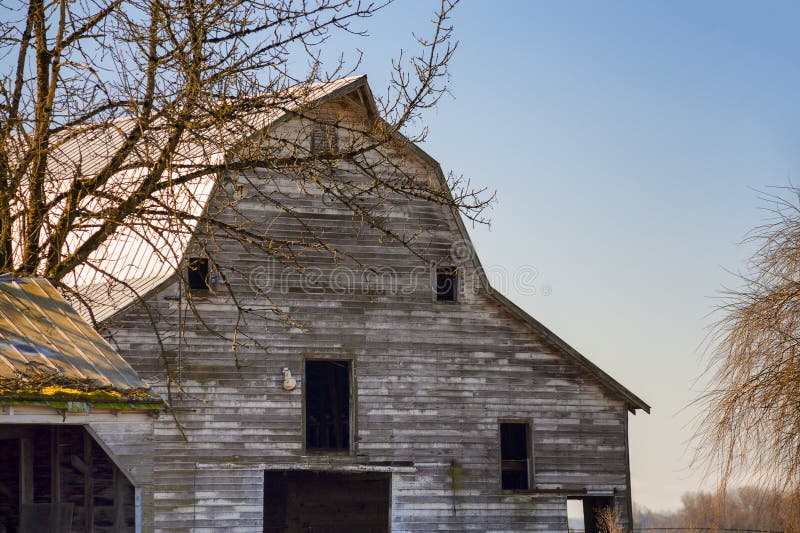 Top half of an old barn stock image. Image of outdoors - 106975867