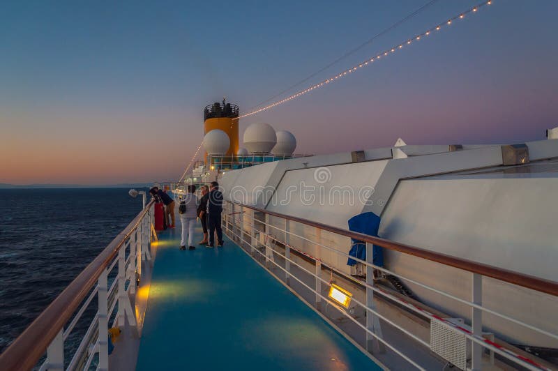 Top Paddle of Cruise Ship with Passengers Observing Sunset Editorial ...