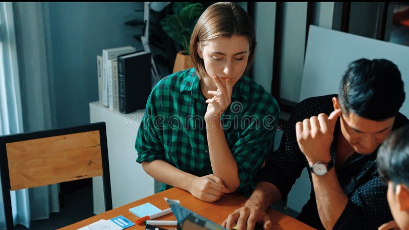 Top View of Business People Brainstorming Idea by Using Mind Map ...