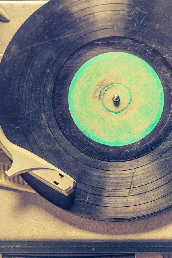 Classic Gramophone with Vinyl Record Stock Image - Image of retro, disc ...