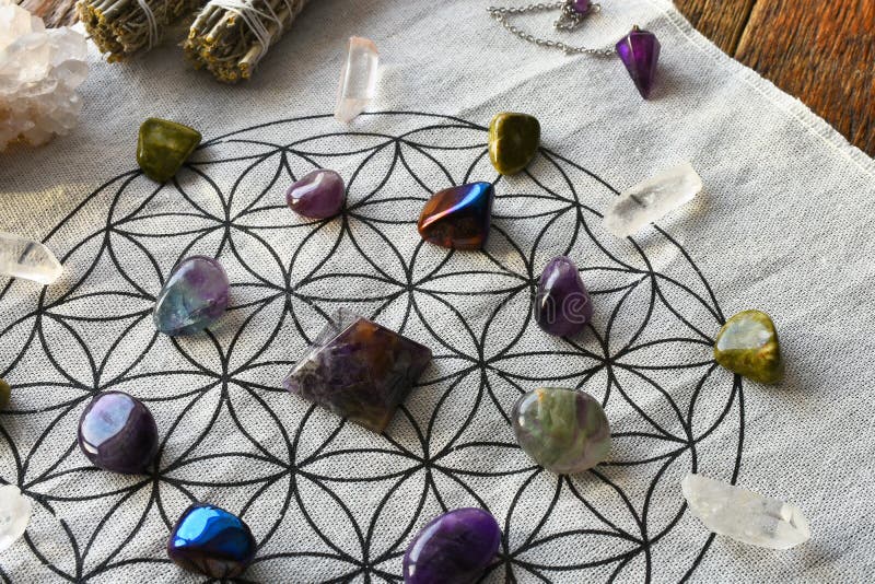 Crystal Healing Grid and Sacred Geometry Stock Image - Image of ...