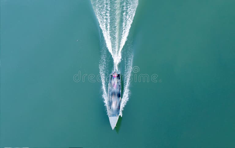 Top View Long Tail Boat is Running on Water. Stock Photo - Image of ...