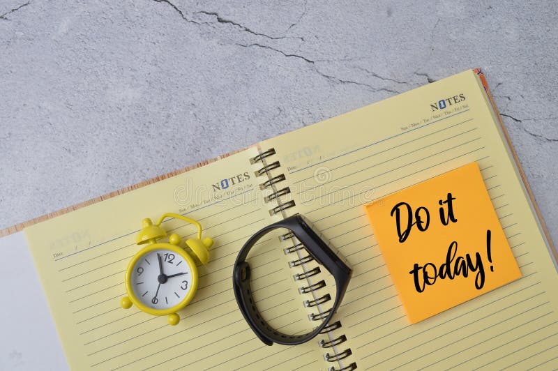 Top View of Memo Note Written with Text DO it TODAY Stock Image - Image ...
