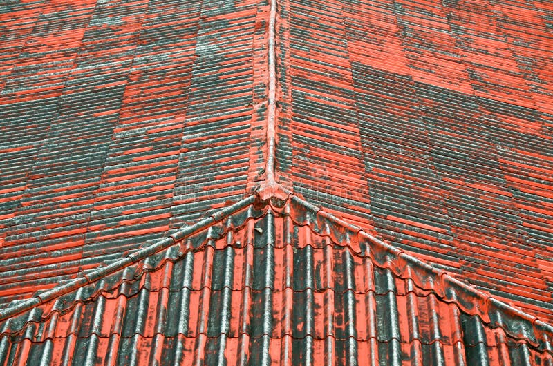 The Top View of Old Red Roof Stock Photo - Image of roof, pattern: 22500848