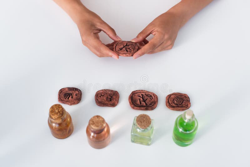 Top View of Partial Fortune Teller Stock Image - Image of mystery, home ... Top View of Partial Fortune Teller Stock Image - Image of mystery, home ...