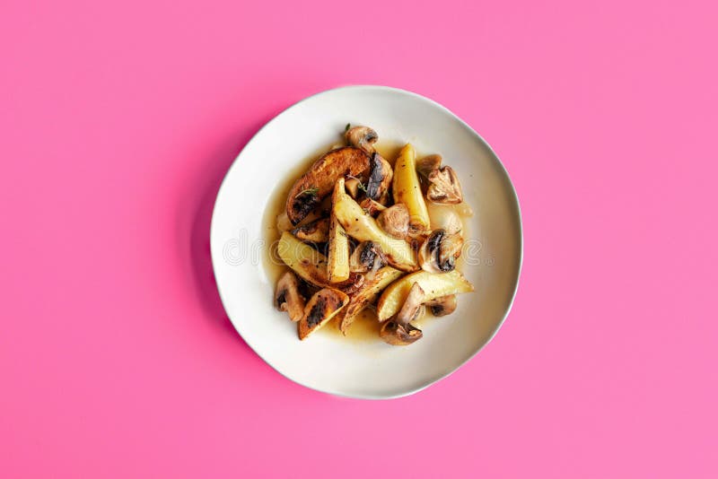 Top View Photo Of Dish On White Plate Picture. Image: 119061741