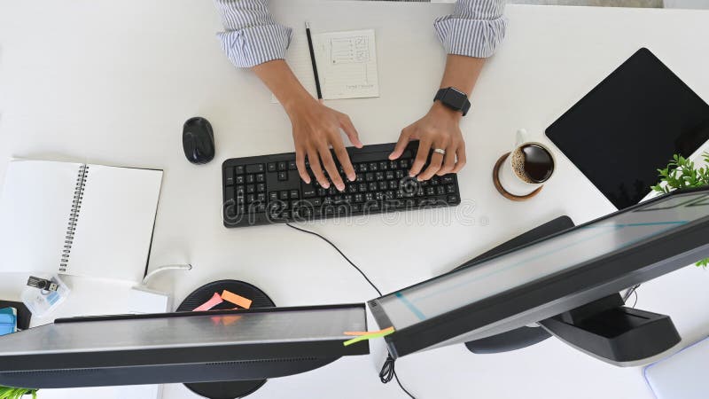 12,292 Business Man Working Top View Stock Photos - Free & Royalty-Free ...