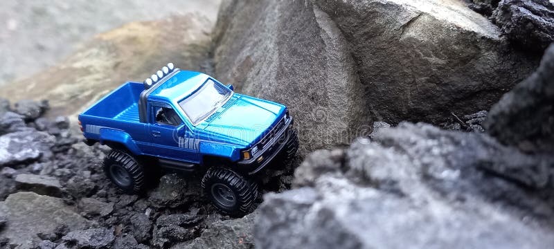 Top View of the Rock Crawling Hilux Stock Image - Image of wheel, rock ...