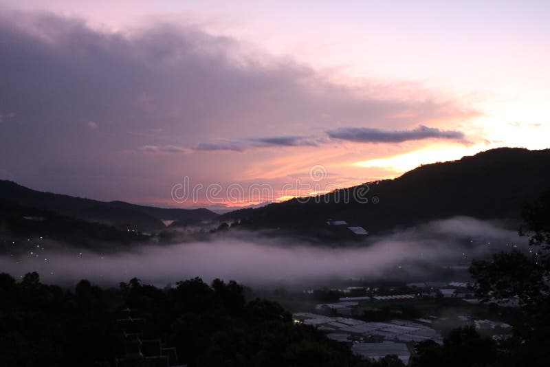 Sun set and mist stock image. Image of meadow, natural - 191992165