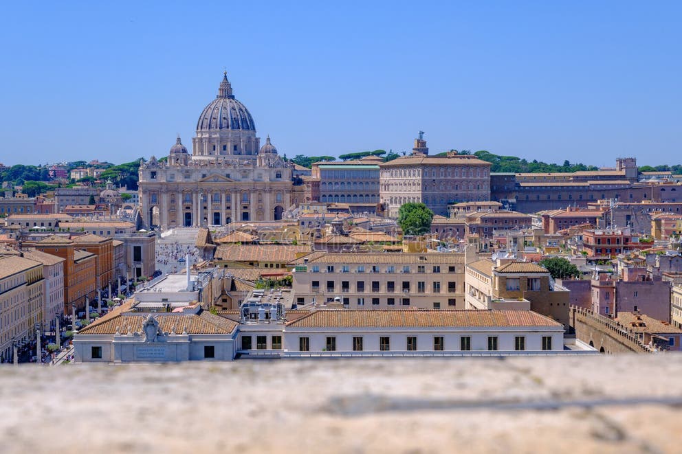 Top View of Vatican and St Peter Basilica Editorial Photography - Image ...