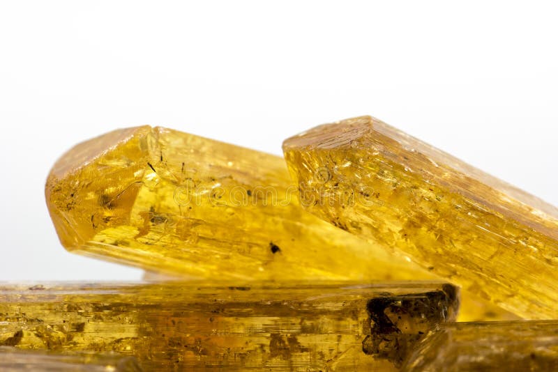 Mineral Del Topacio En Naturaleza En Una Roca Imagen de archivo ...