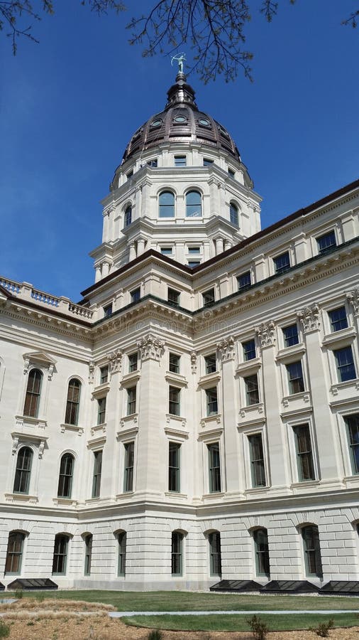 Topeka Capitol Building West Stock Image - Image of april, government ...